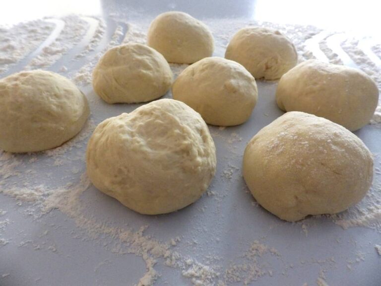 How to Make Pine Bark Bread