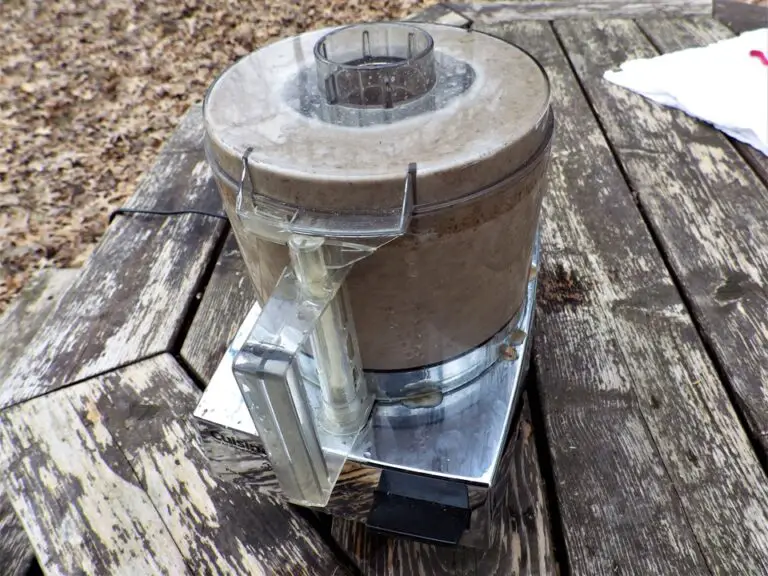 How to Make Pine Bark Bread