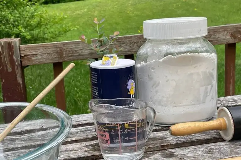 Easy Emergency Bread Recipe for Power Outages