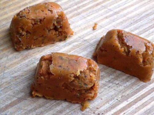 How to Make Bouillon Cubes That Last for Years