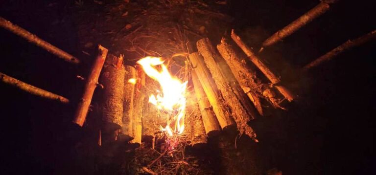 How to Build a Self-Feeding Fire