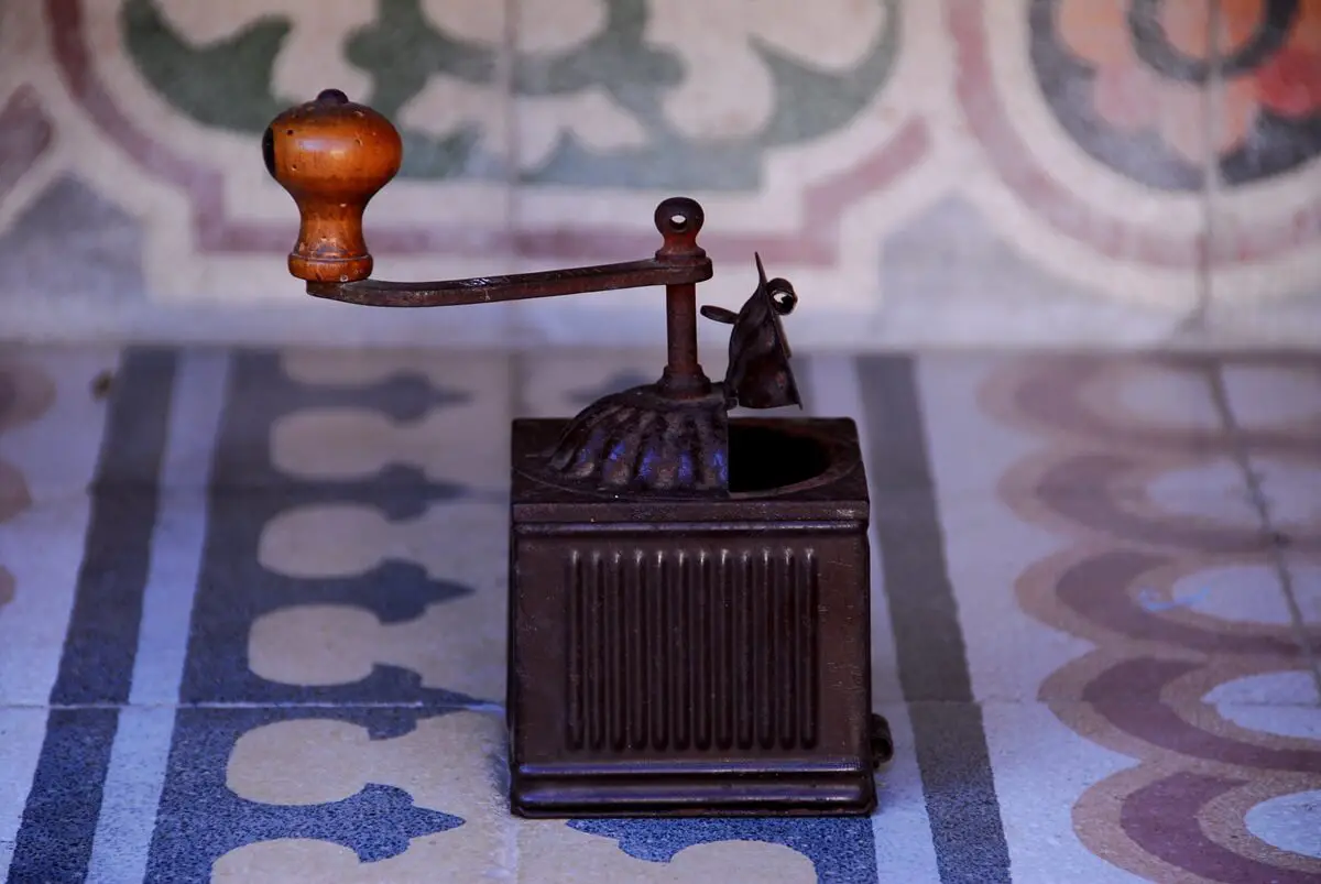 25 Pioneer Items We'll Need Again Someday