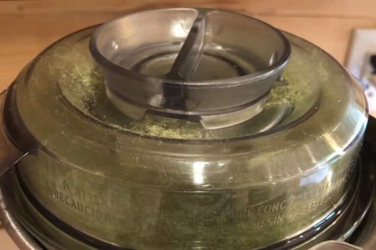 How to Make Herbal Wound Powder